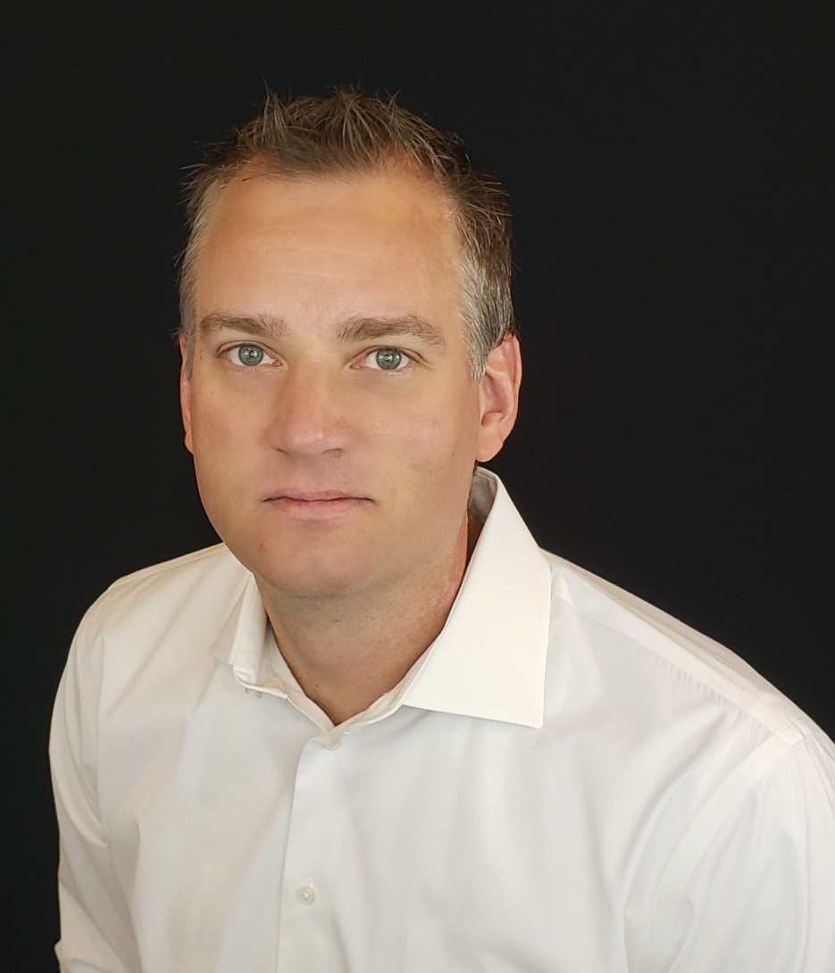 Justin Henkel - ISSA International